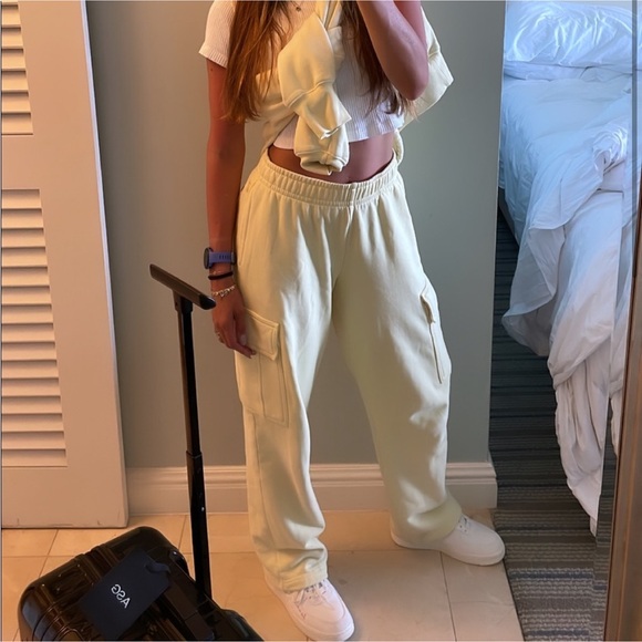 TNA | Sweaters | Tna Set Sweatshirt And Cargo Sweat Pants | Poshmark